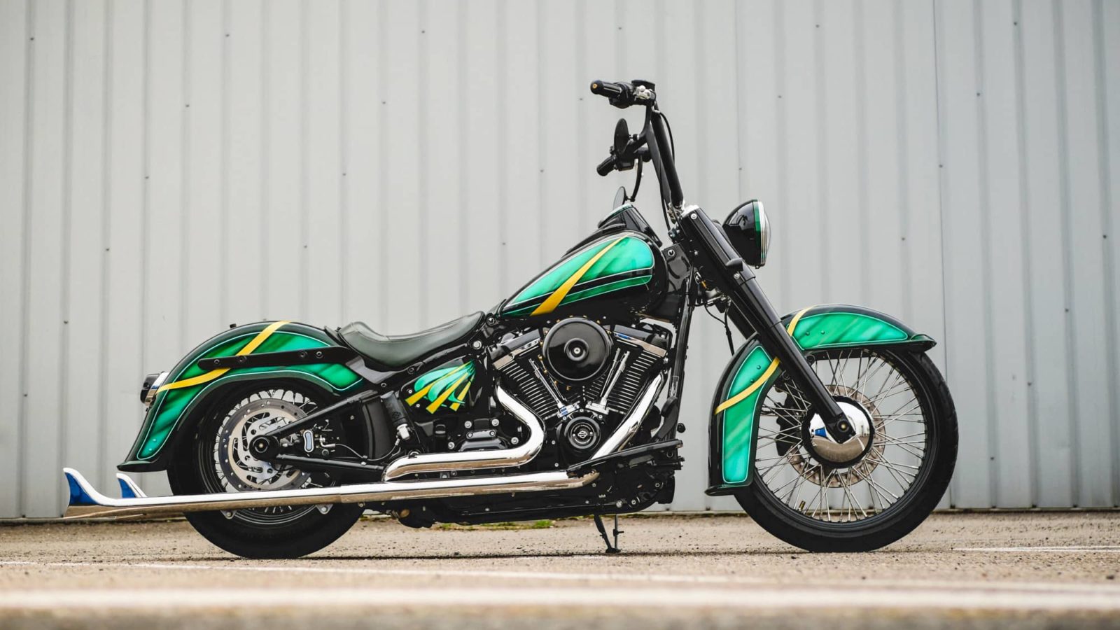 Le Chicano Harley-Davidson FLHCS Softail Heritage 114 CI de Grégory